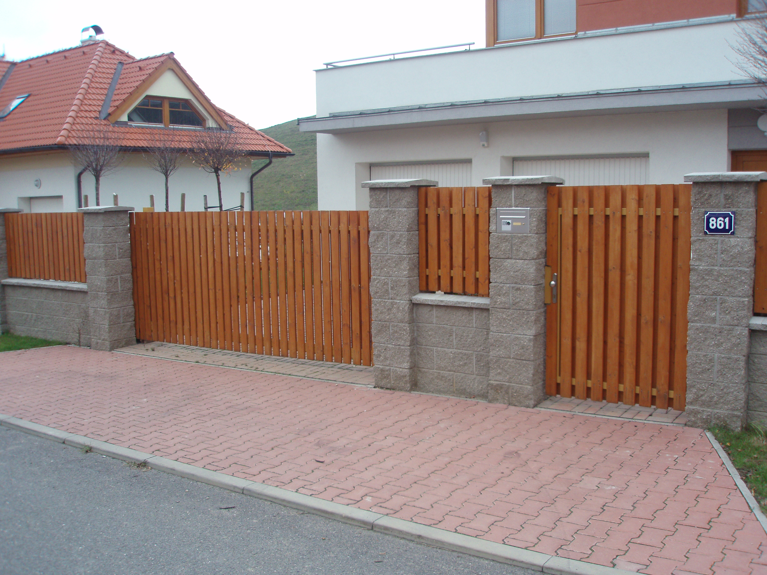 DŘEVĚNÉ PLOTOVKY - www.vseproploty.cz